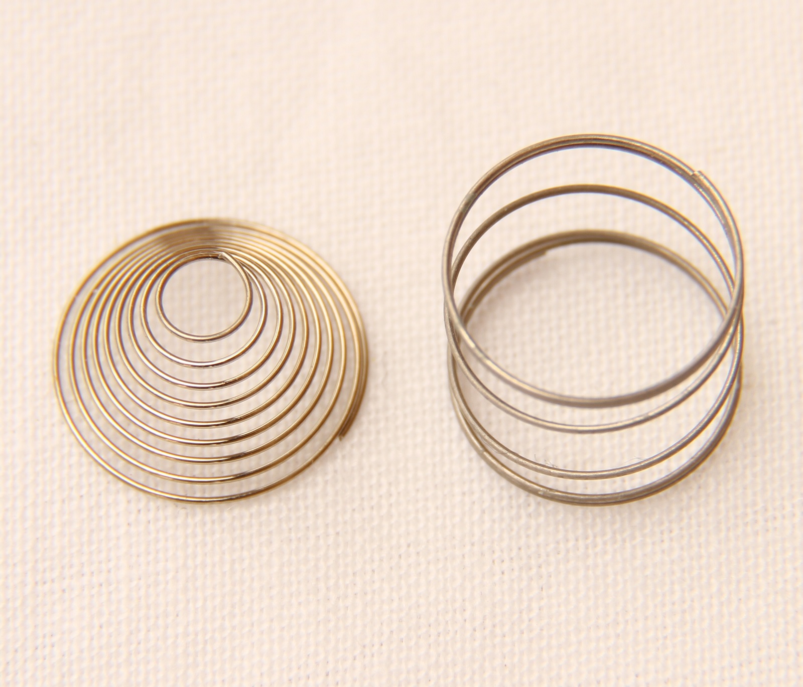 File:Topre Springs - Switching and Spacebar crop.jpg - Wikipedia