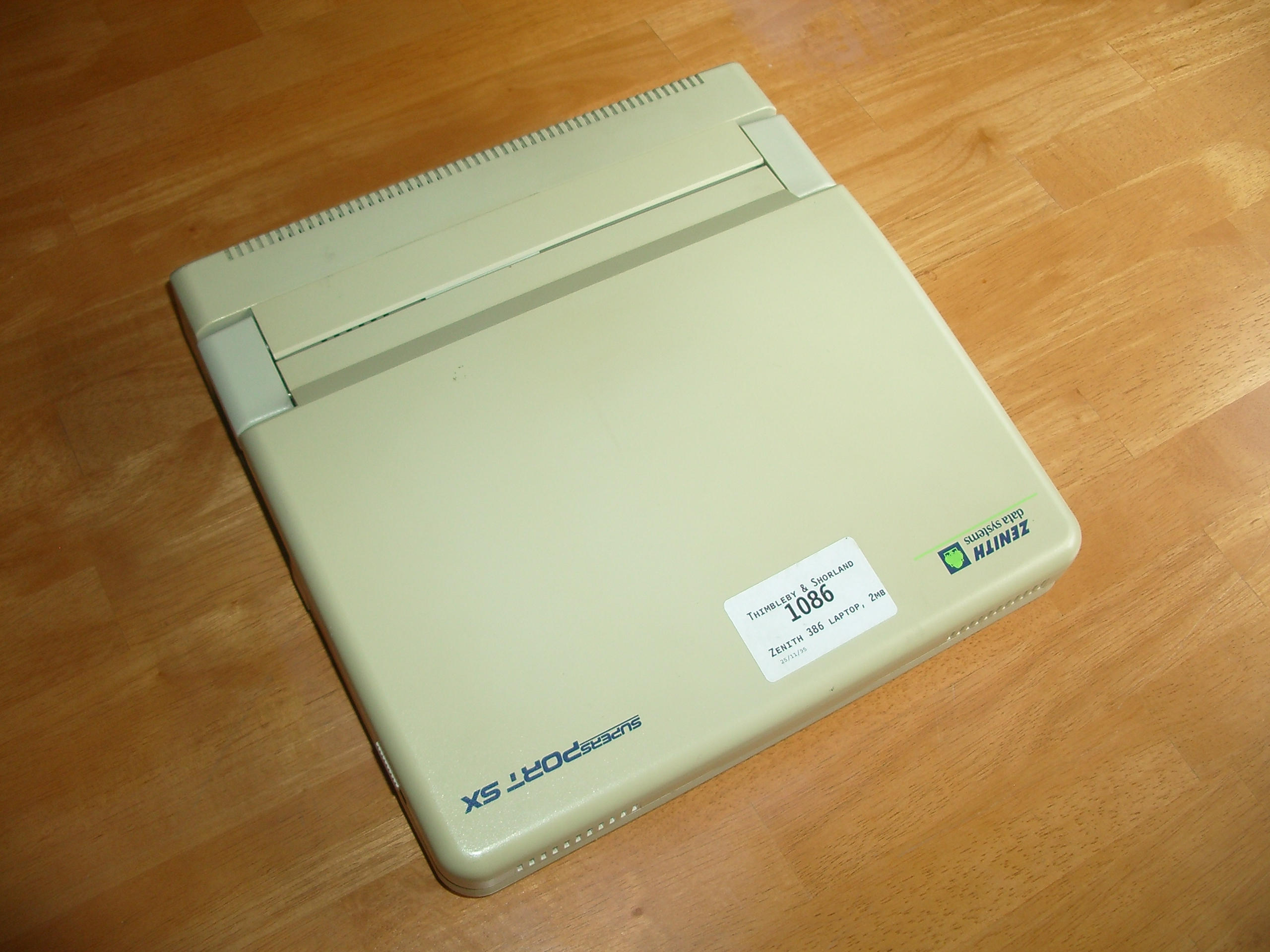 File:Zenith Supersport SX -- top.jpg - Wikimedia Commons